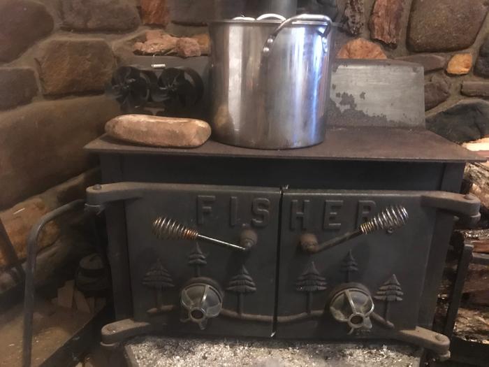 Tips and tricks for cooking with a wood stove (and my adventures with ...