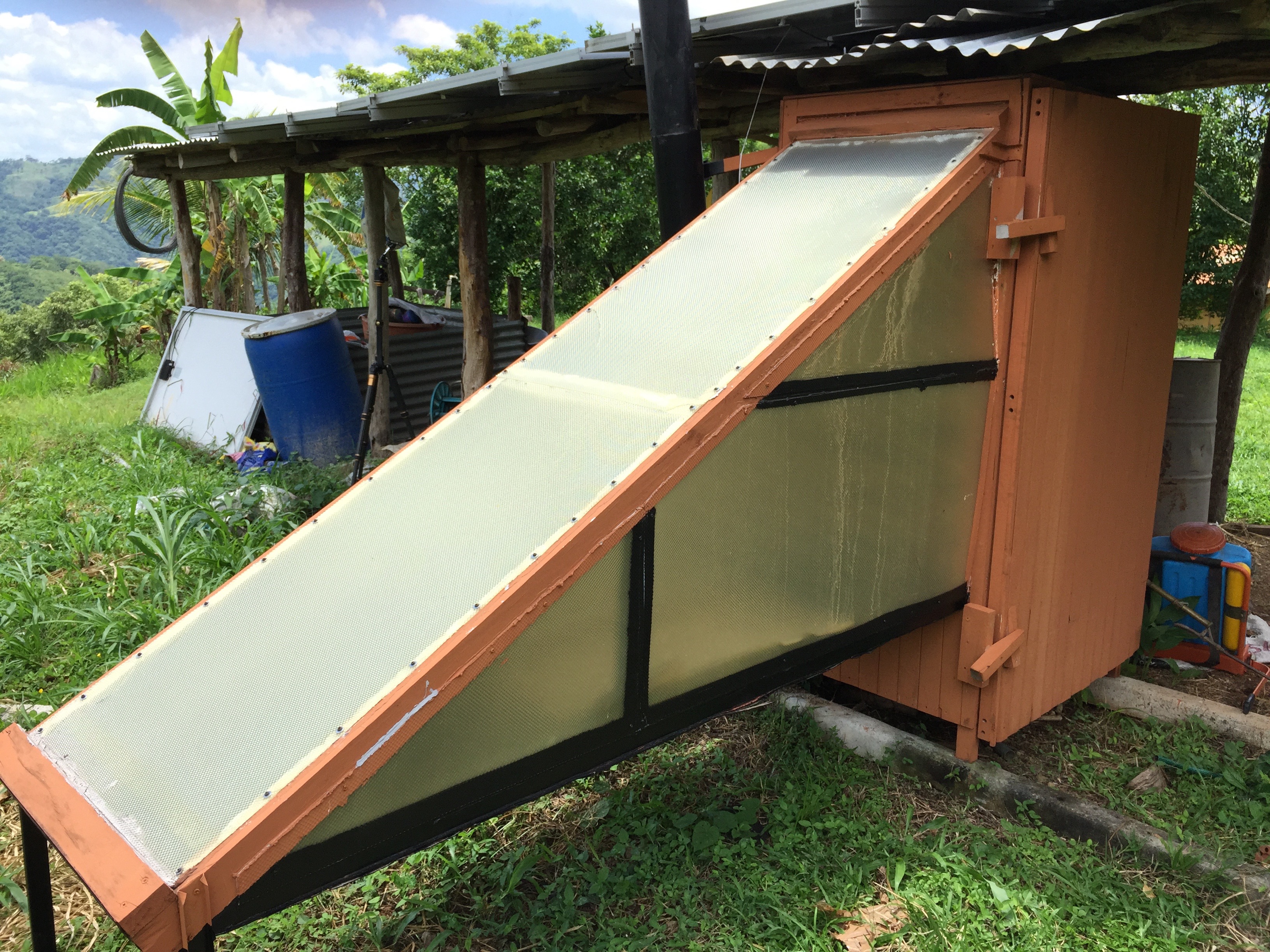 Solar Food Dryers? (food preservation forum at permies)