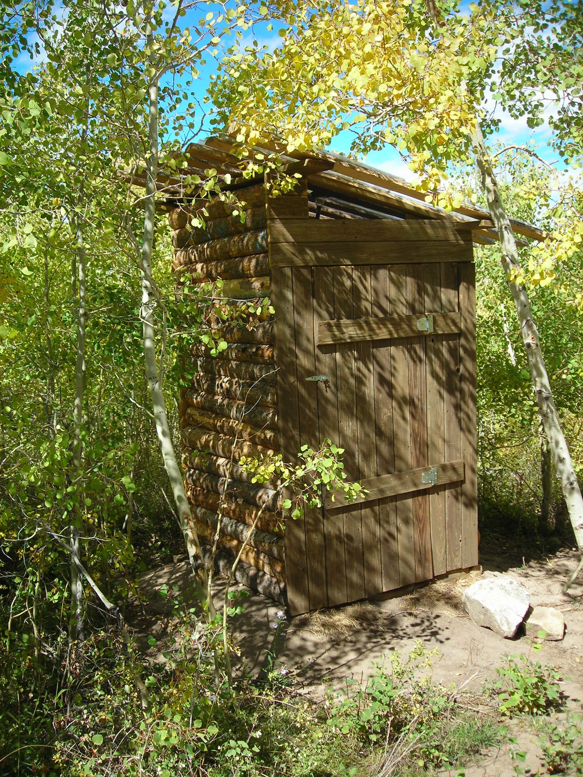 slab wood building (natural building forum at permies)